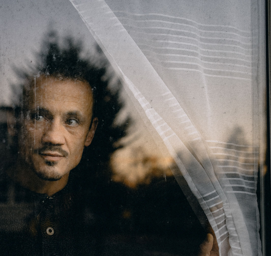 Christophe Dettinger, gilet jaune en liberté si conditionnelle - POLITIS