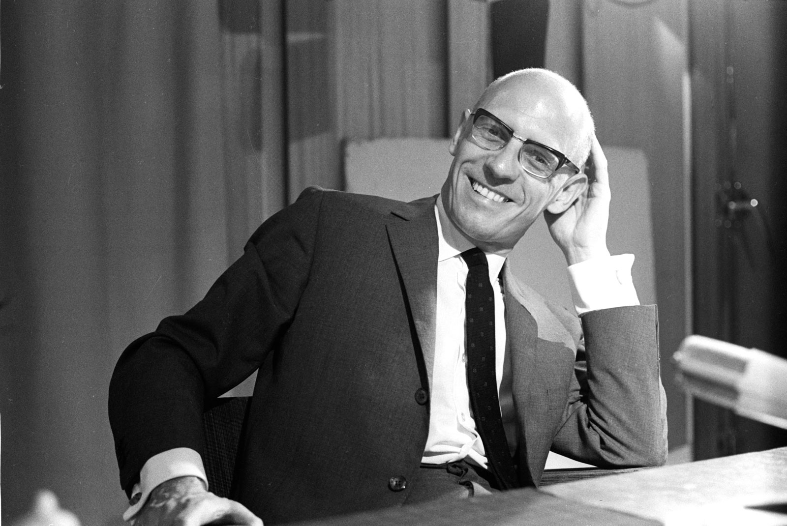 Foucault, diagnostiquer l’ordre des discours présents - POLITIS