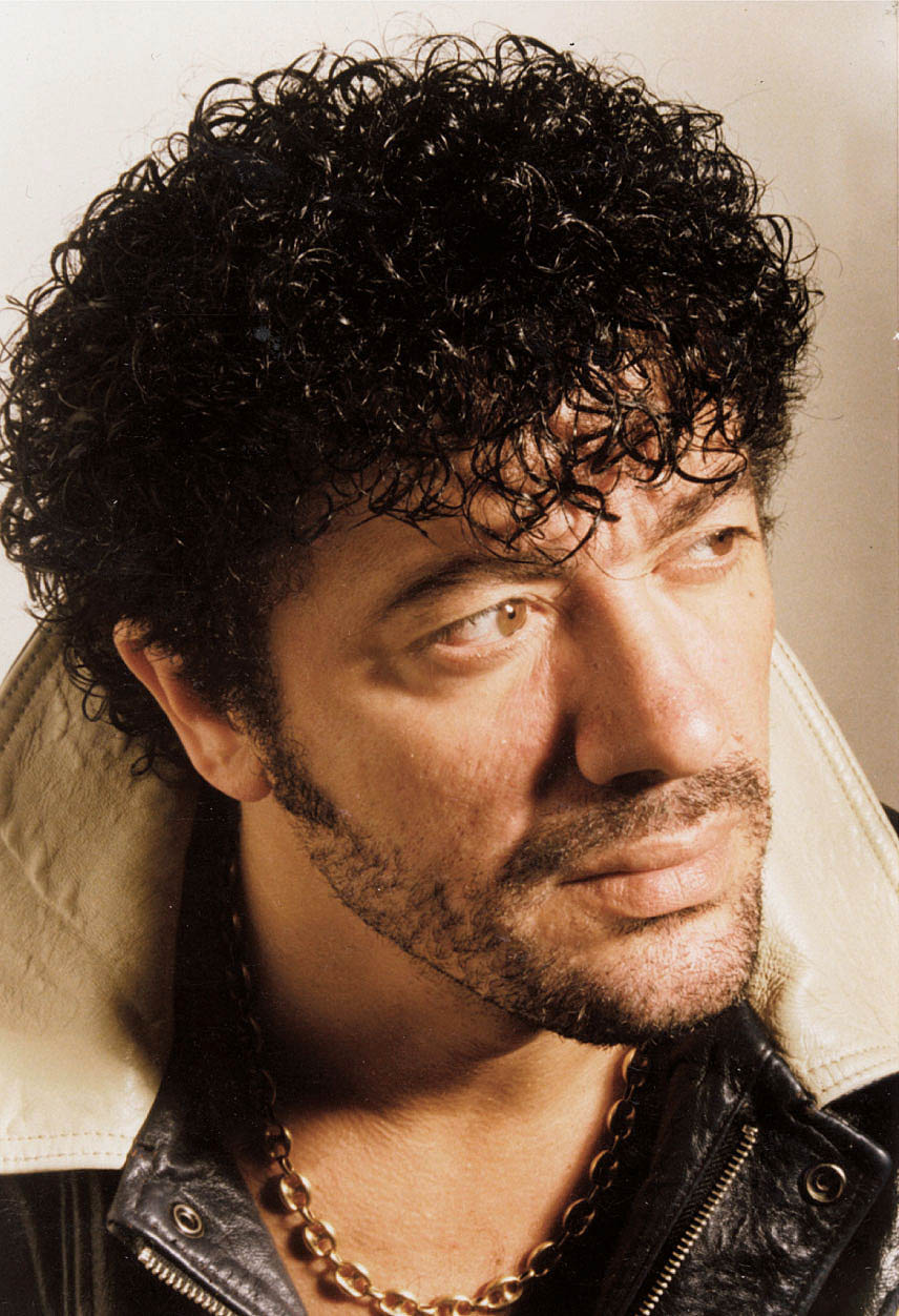 Matoub Lounès, la voix de la liberté - POLITIS