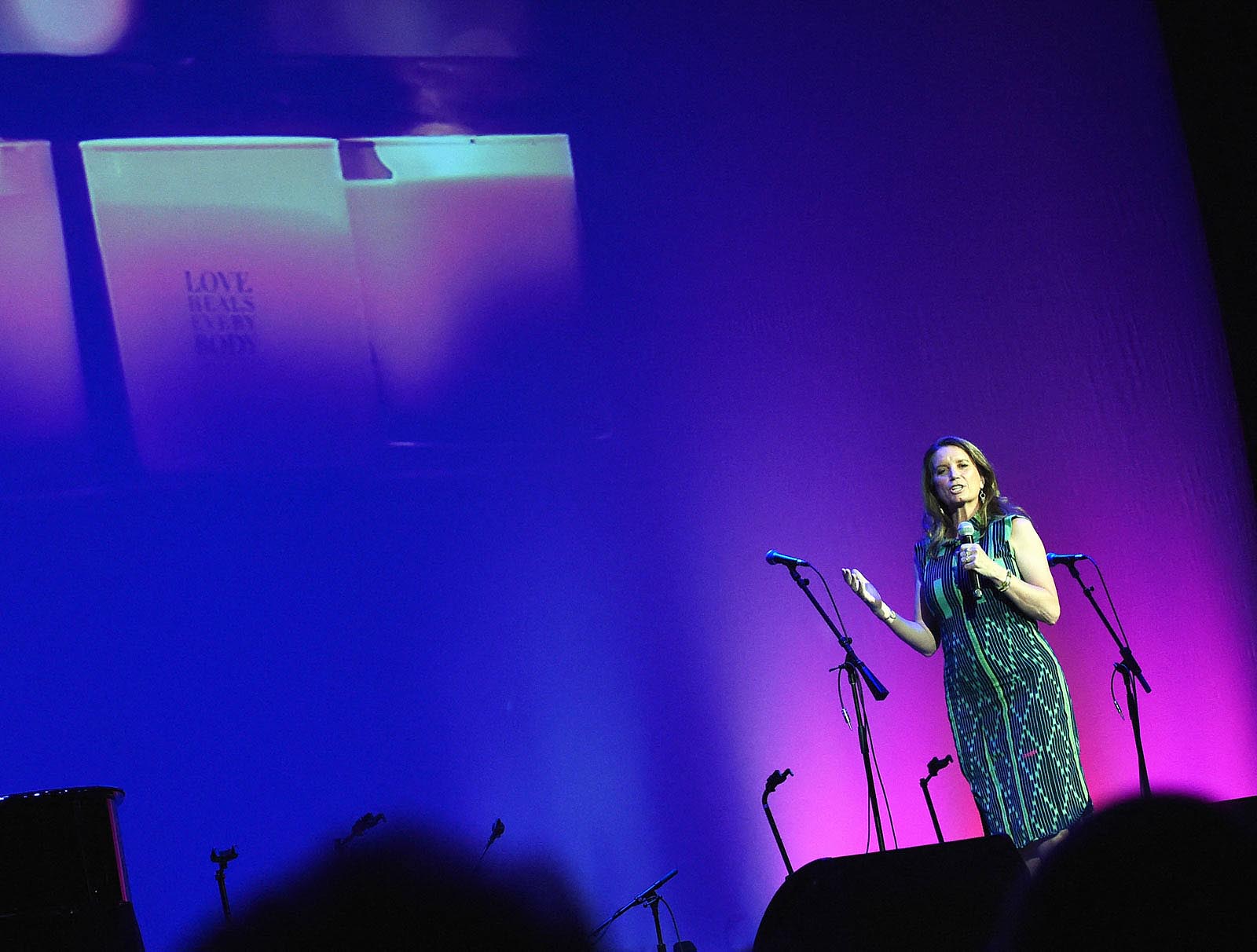 Les expériences de Becca Stevens - POLITIS