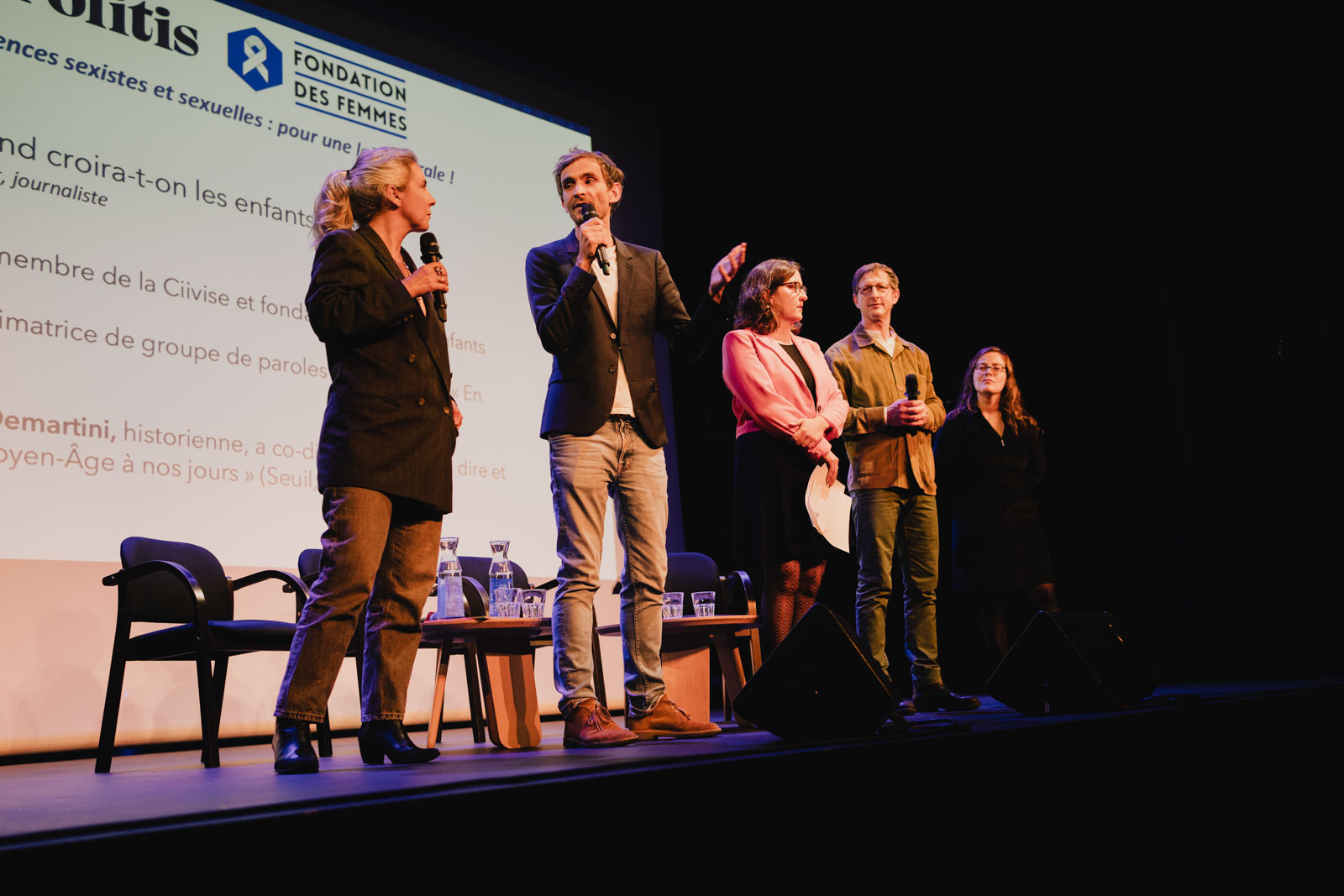 VSS : "Pour une loi intégrale !", revivez la soirée Politis/Fondation ...