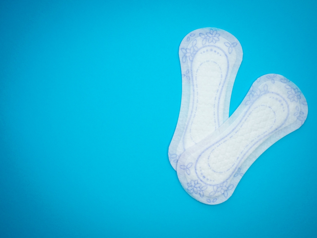 Précarité menstruelle : protections remboursées - POLITIS